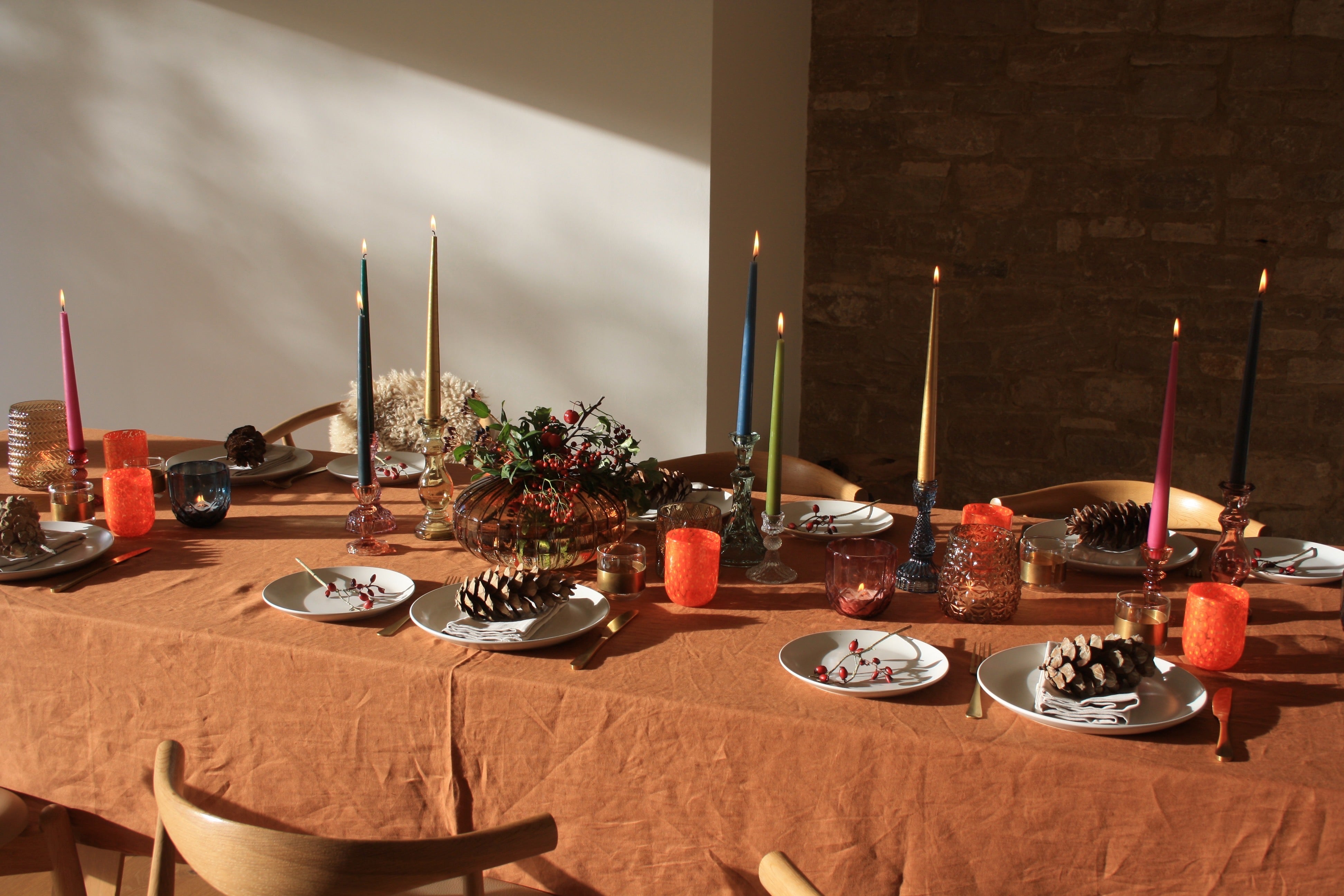 How to create a winter tablescape – Rebecca Arts